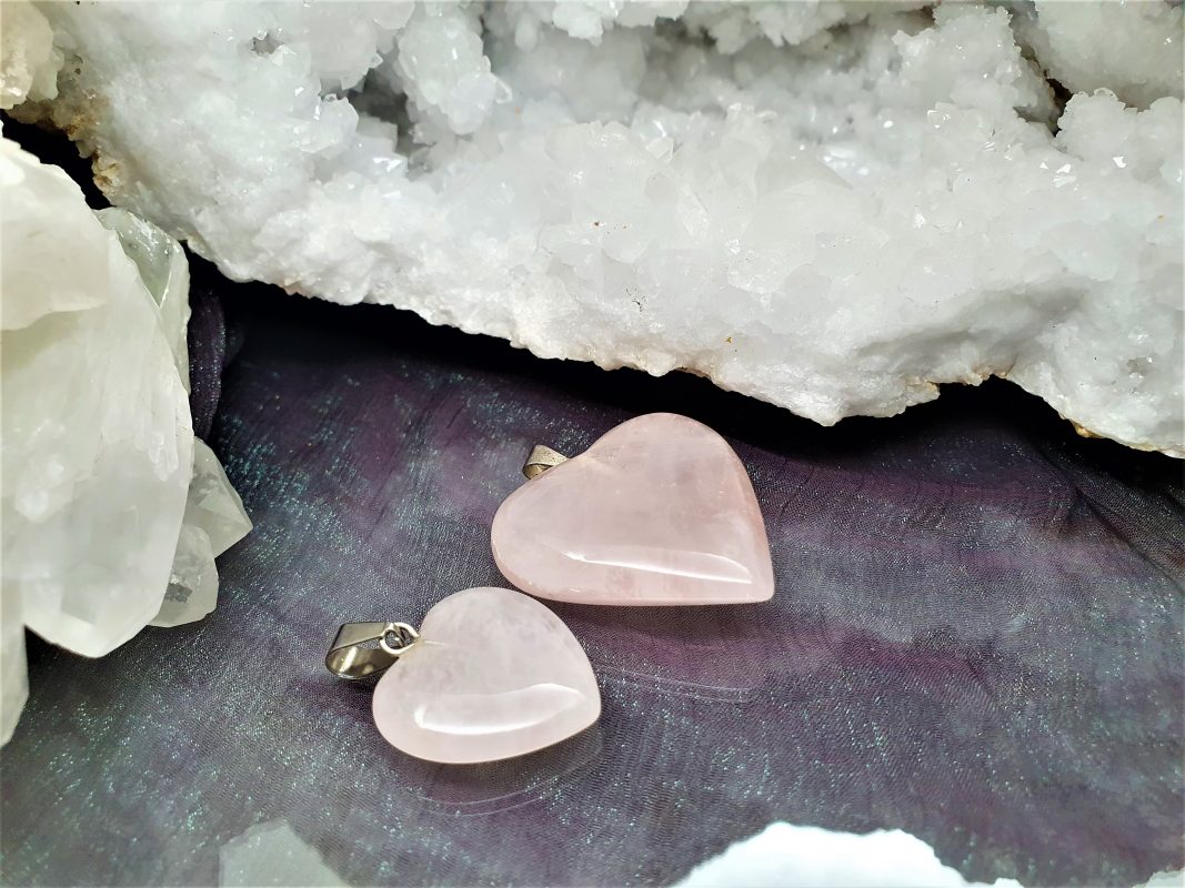 Roosast kvartsist südamete komplekt - Crystal Therapy