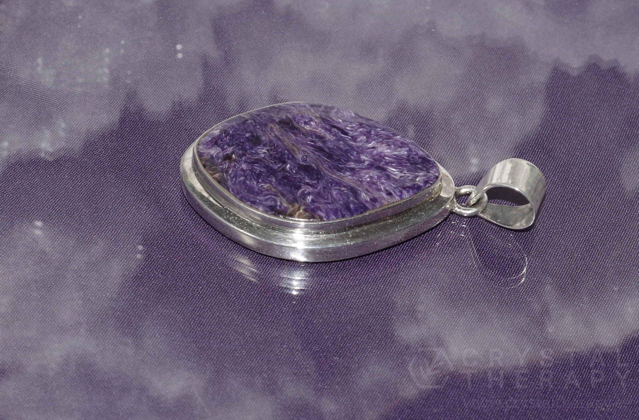 Tšaroiit suur hõberipats - Crystal Therapy